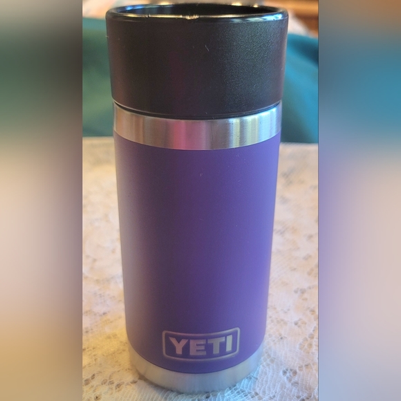 Yeti | Dining | Yeti Rambler 2 Oz Bottle With Hotshot Cap Peak Purple ...